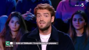 Maxime Darquier Et Sa Femme Un Couple De Journalistes maxime-darquier-et-sa-femme-un-couple-de-journalistes